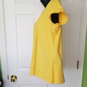 Apostrophe | Tops | Apostrophe Stretch Sunny Yellow Short Sleeve Tee ...